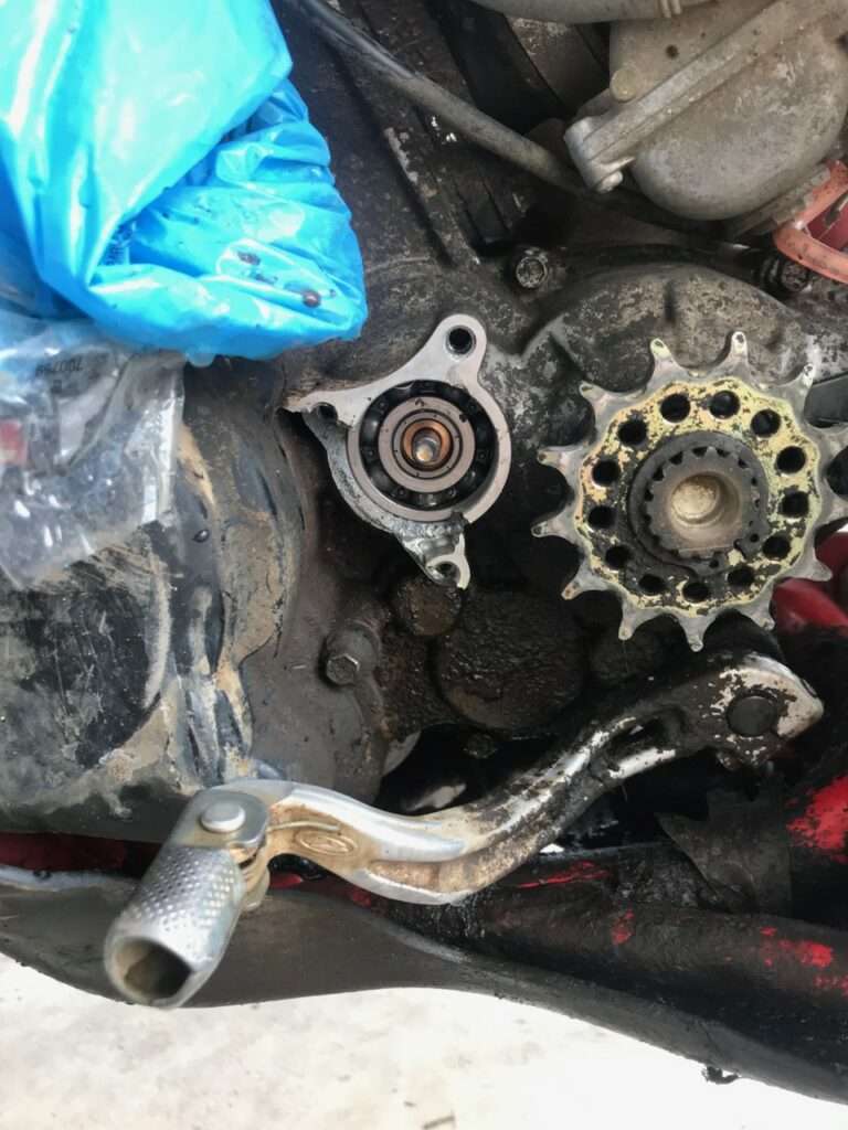 Wrench Tip Wednesday: Snapping a Chain – Bonecutter Off Road